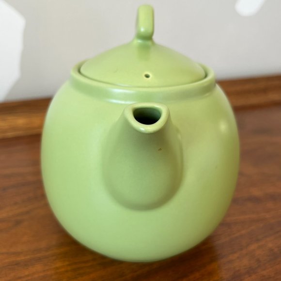 Chantal | Kitchen | Chantal Green Stoneware Teapot Vintage 203 Matte ...